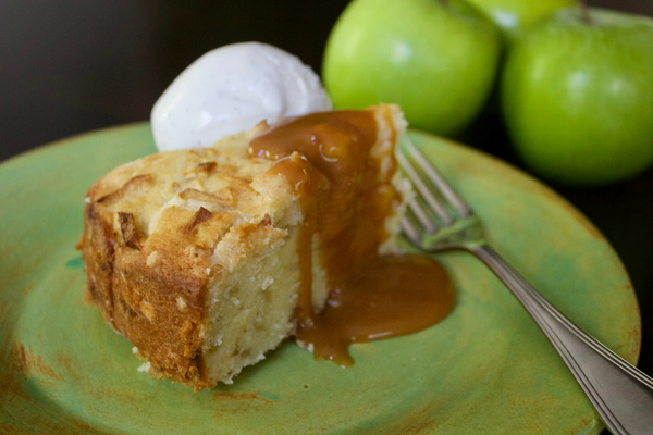 Apple Almond Browned Butter Cake - Mandelin